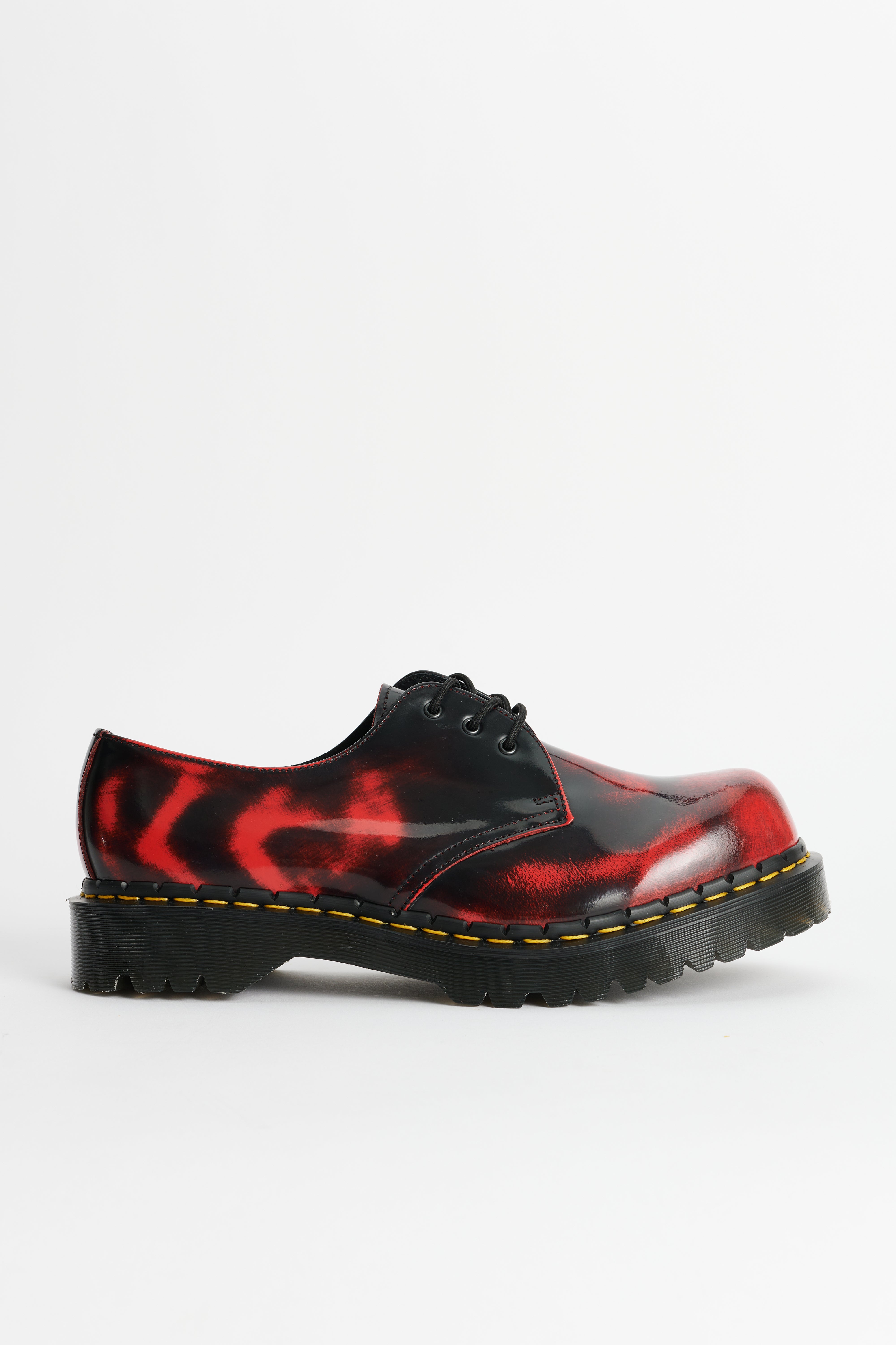 닥터마틴 1460 루브 오프 럭스 블랙 DMS 레드 | DR. MARTENS | 페칭 FETCHING