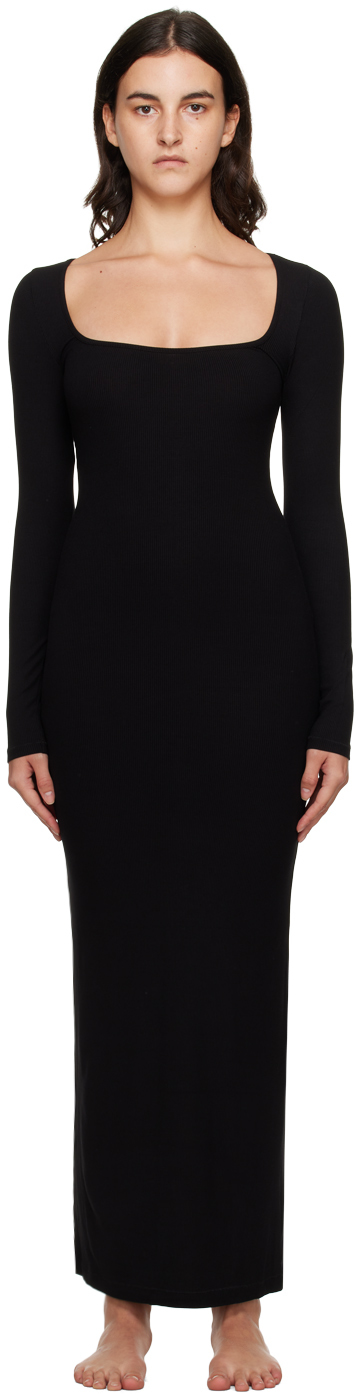 SKIMS 블랙 소프트 라운지 롱 슬리브 맥시 드레스 - 페칭