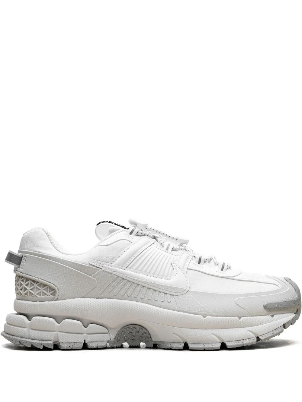 NIKE 줌 보메로 로암 스니커즈 - 페칭